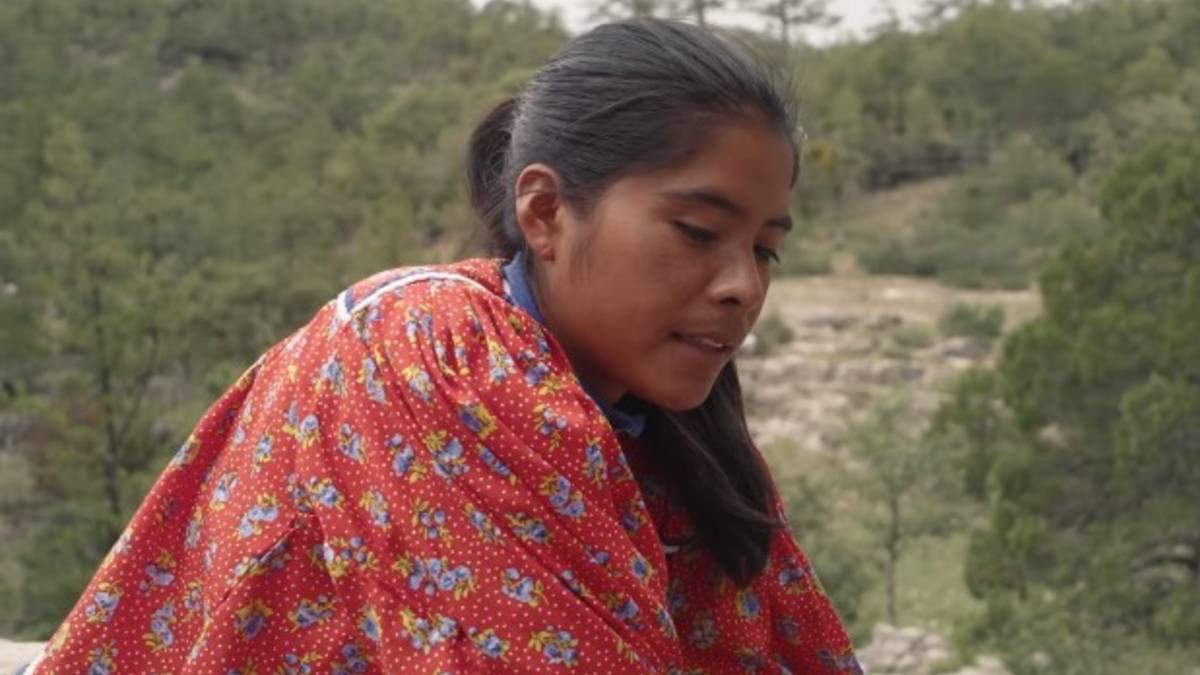 Lorena Ramírez, corredora rarámuri, cuenta su historia en Netflix ...